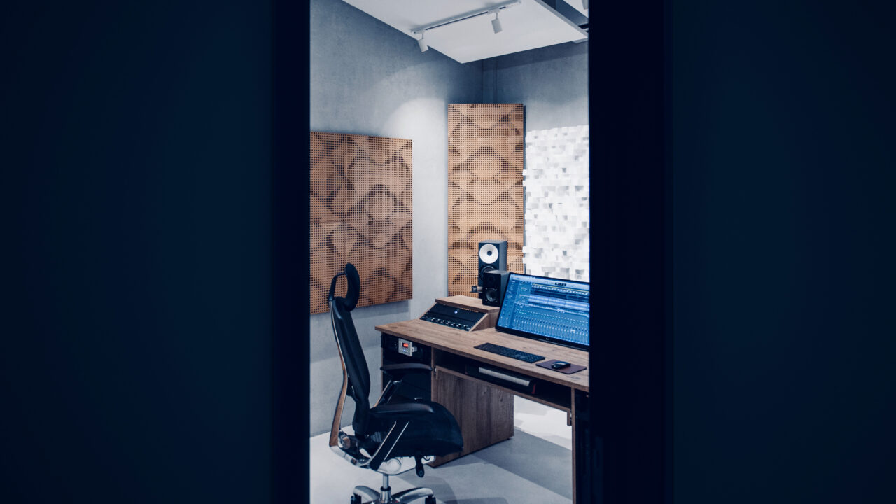 Taipei Project Studio - UH Acoustic
